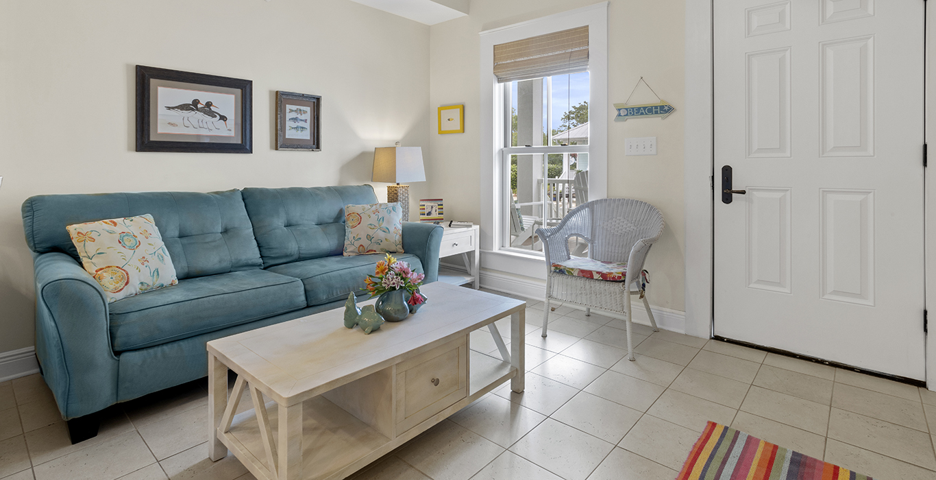 About Bay Town Inn