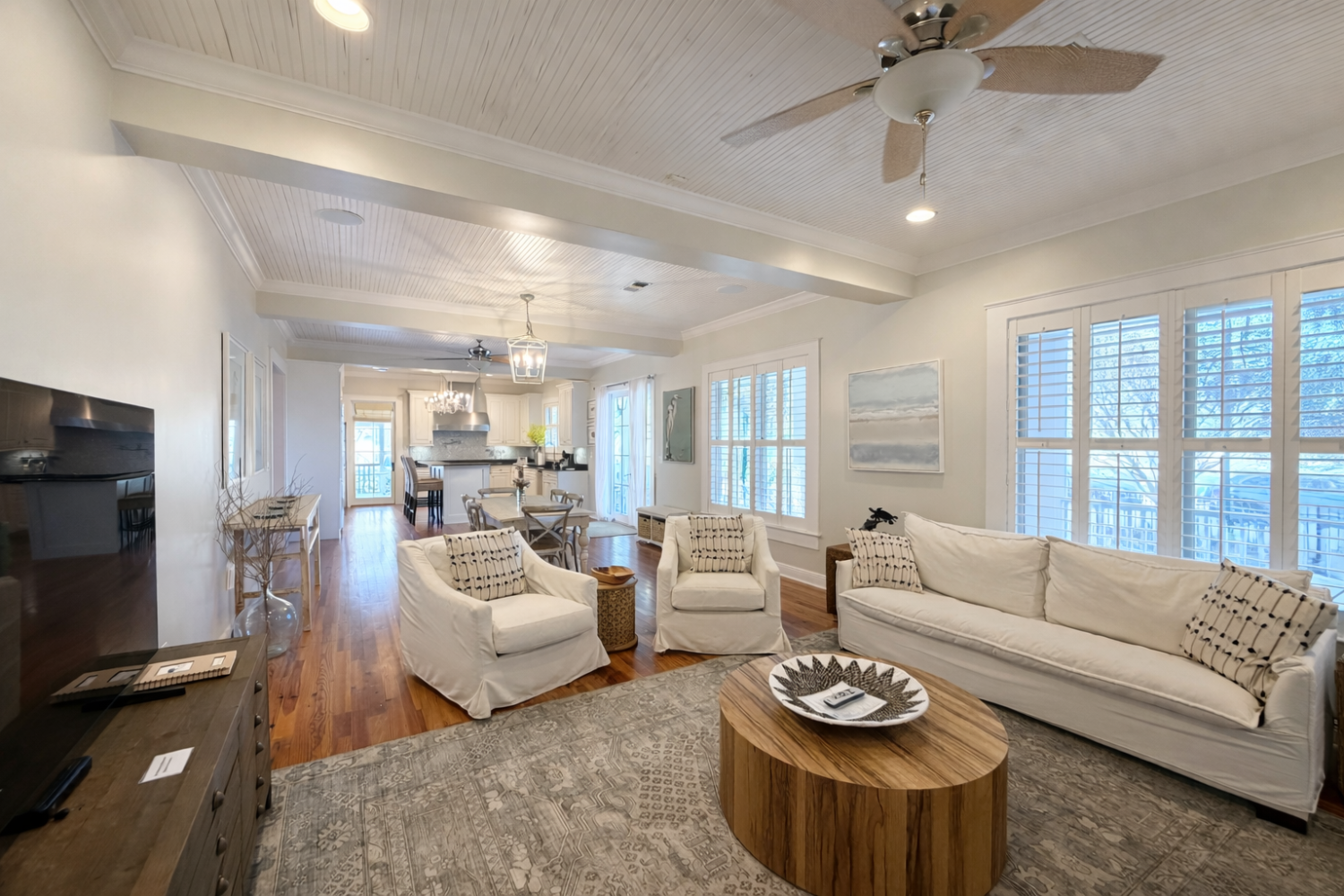 Rooms - Bay Town Inn