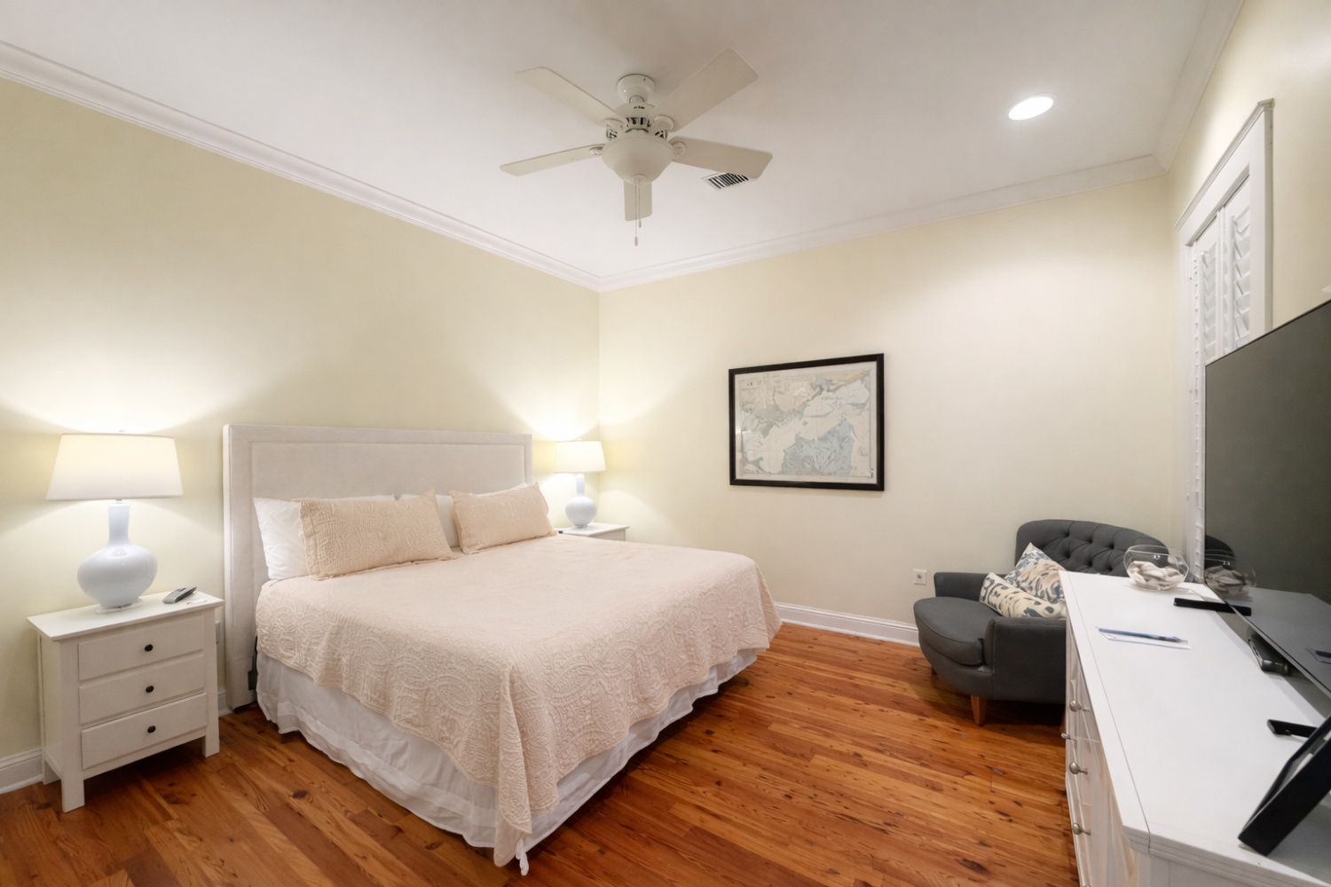 Rooms - Bay Town Inn